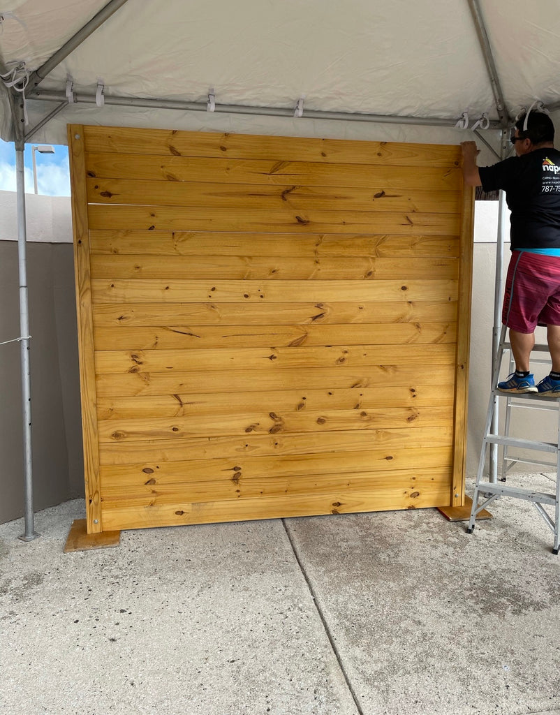 Backdrop 7x7 Madera – Napoles Rentals